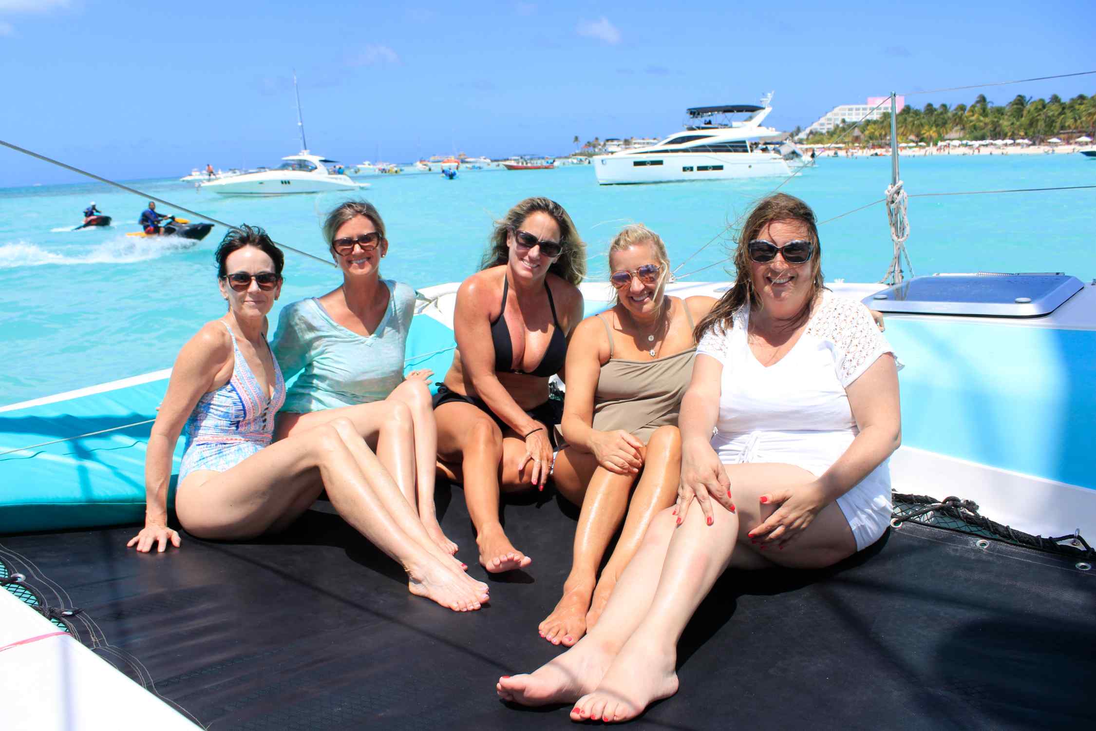 Private Catamaran Cancun - Isla Mujeres Catamaran Tours